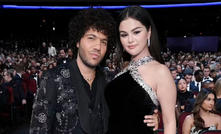 Selena Gómez y Benny Blanco anuncian su compromiso con un romántico mensaje – La Razón